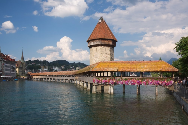 15 Most Famous Bridges Around The Globe (+Photos) - TweetonWorld